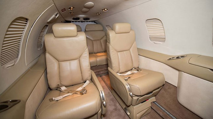 Lear 31a Interior