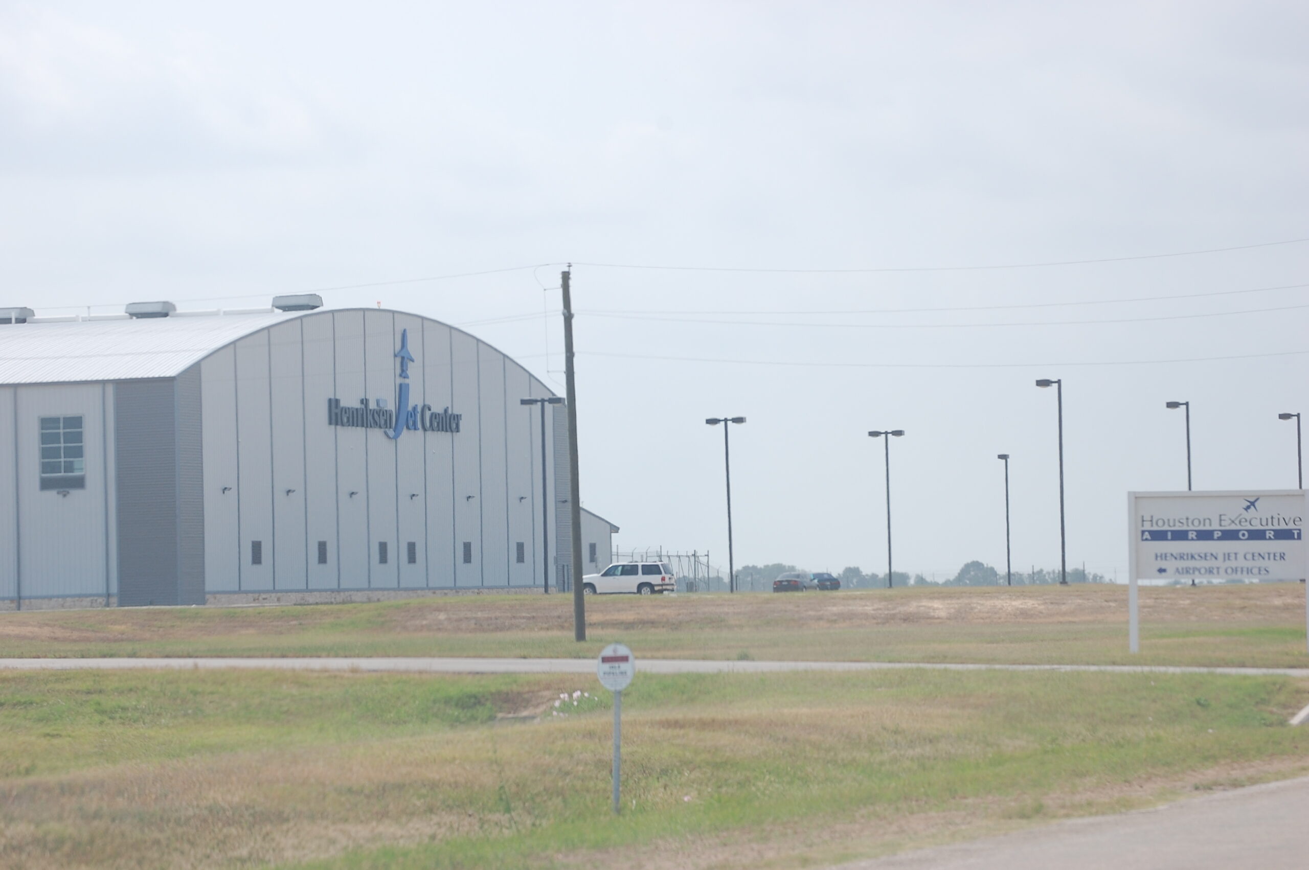 Houston Executive Airport (TME): Private Jet & Charter Access West ...